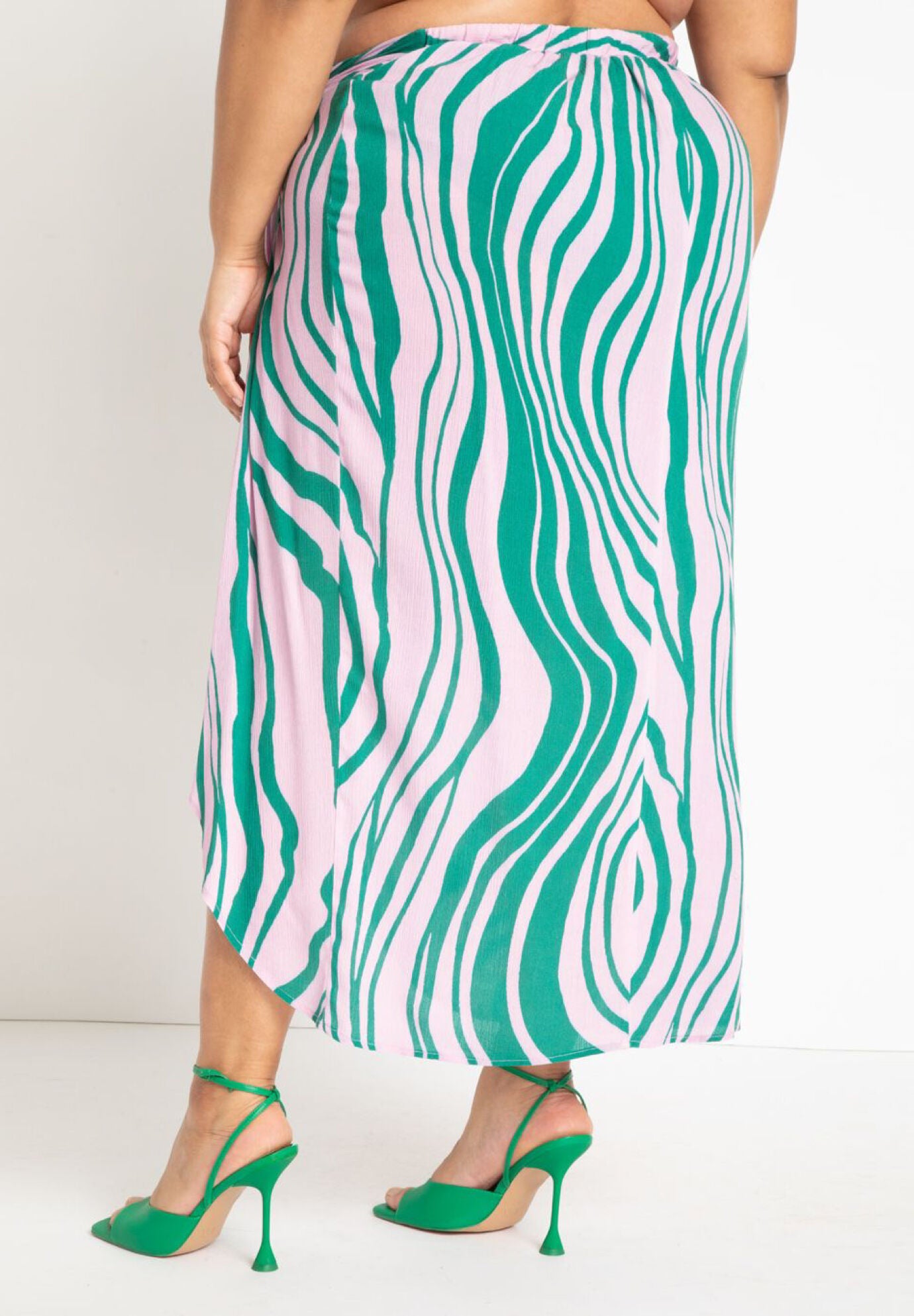 Gabi Fresh Swim x ELOQUII Twist Front Coverup Skirt | Swimsuits For All